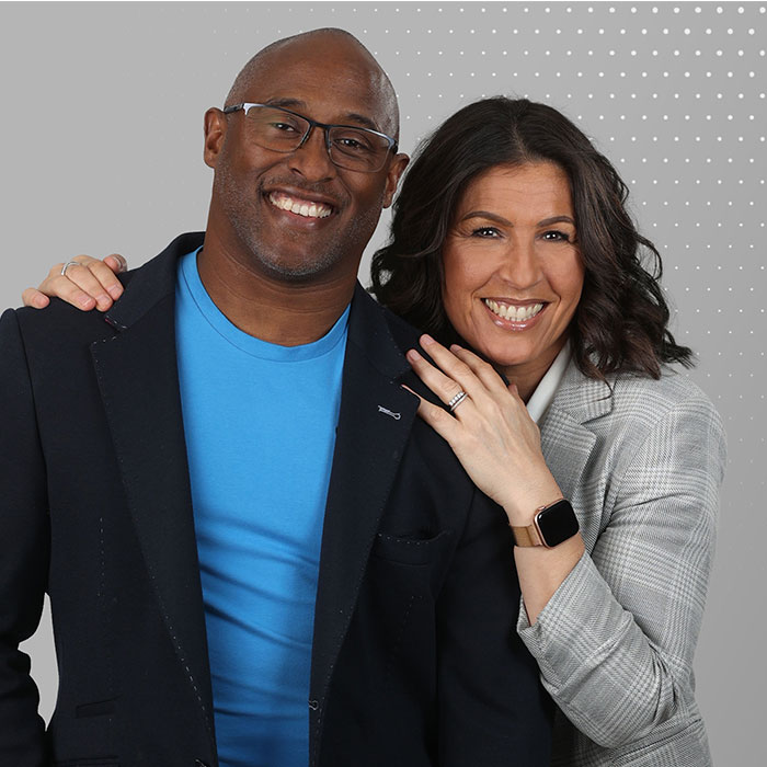 Robbie & Donna Howells - VICTORY